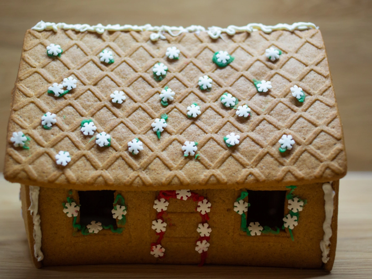 German Gingerbread House Recipe: Oma's Traditional Lebkuchen