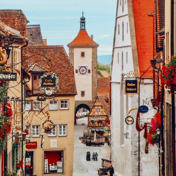 Famous Architecture in Germany: Iconic Landmarks and Buildings